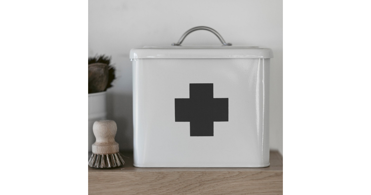 Plechový box na lieky First Aid | Elarte